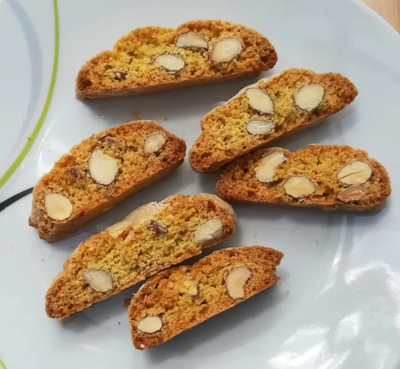 Mandelkekse knabbern und mit der Bibel rätseln | Pfarrbriefservice.de